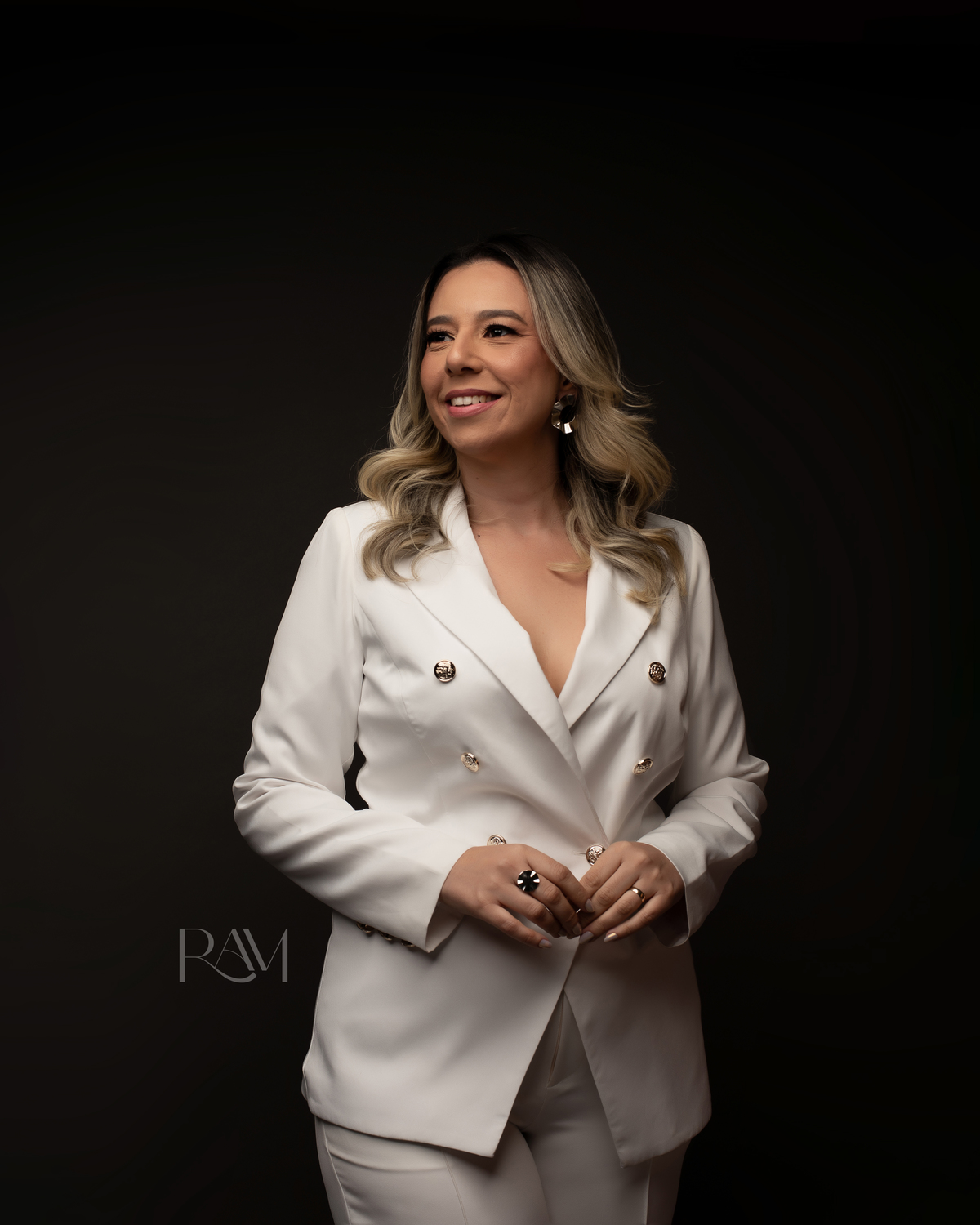 PERFIL PROFISSIONAL - JESSICA ARAUJO - ESTETICISTA