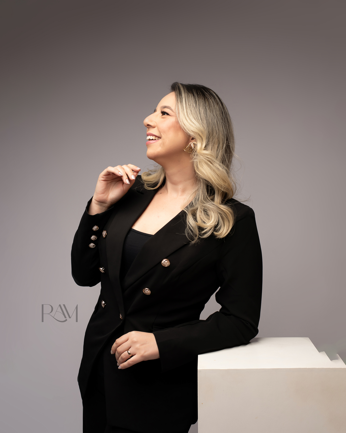 PERFIL PROFISSIONAL - JESSICA ARAUJO - ESTETICISTA