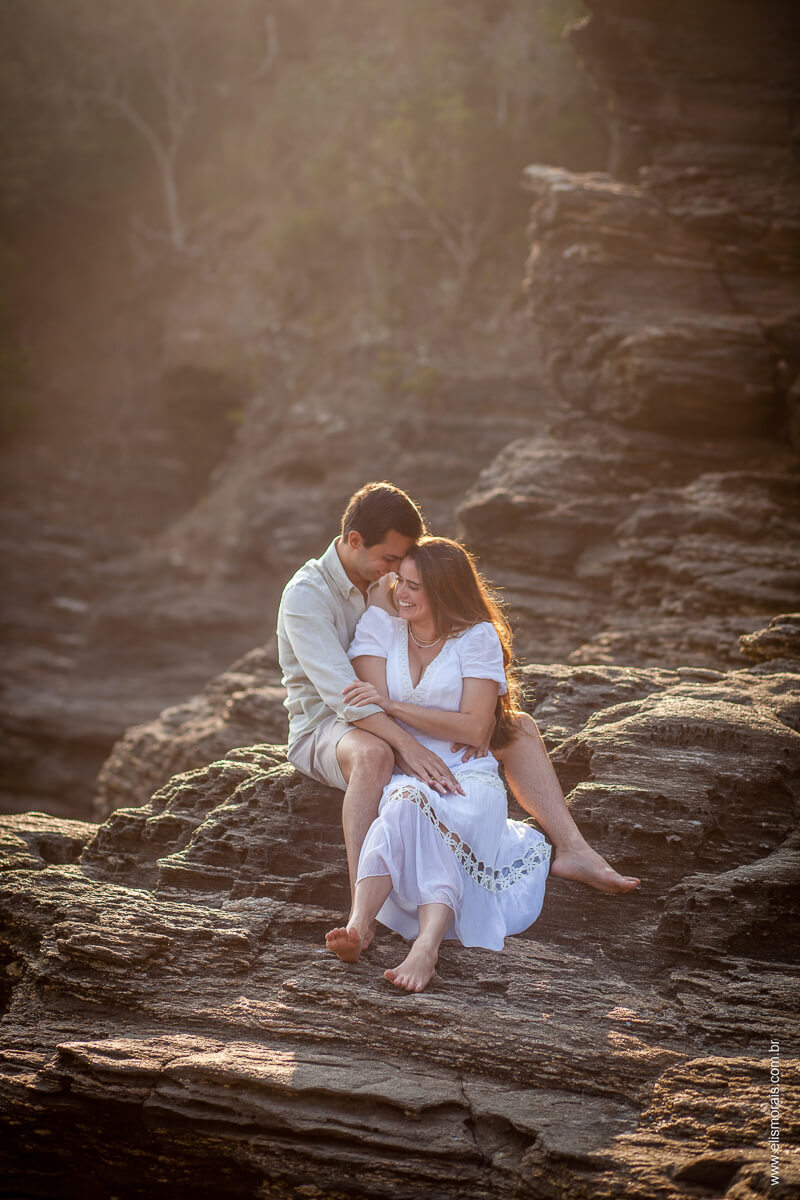 Ensaio fotográfico Casal na praia Pré Wedding em Búzios RJ