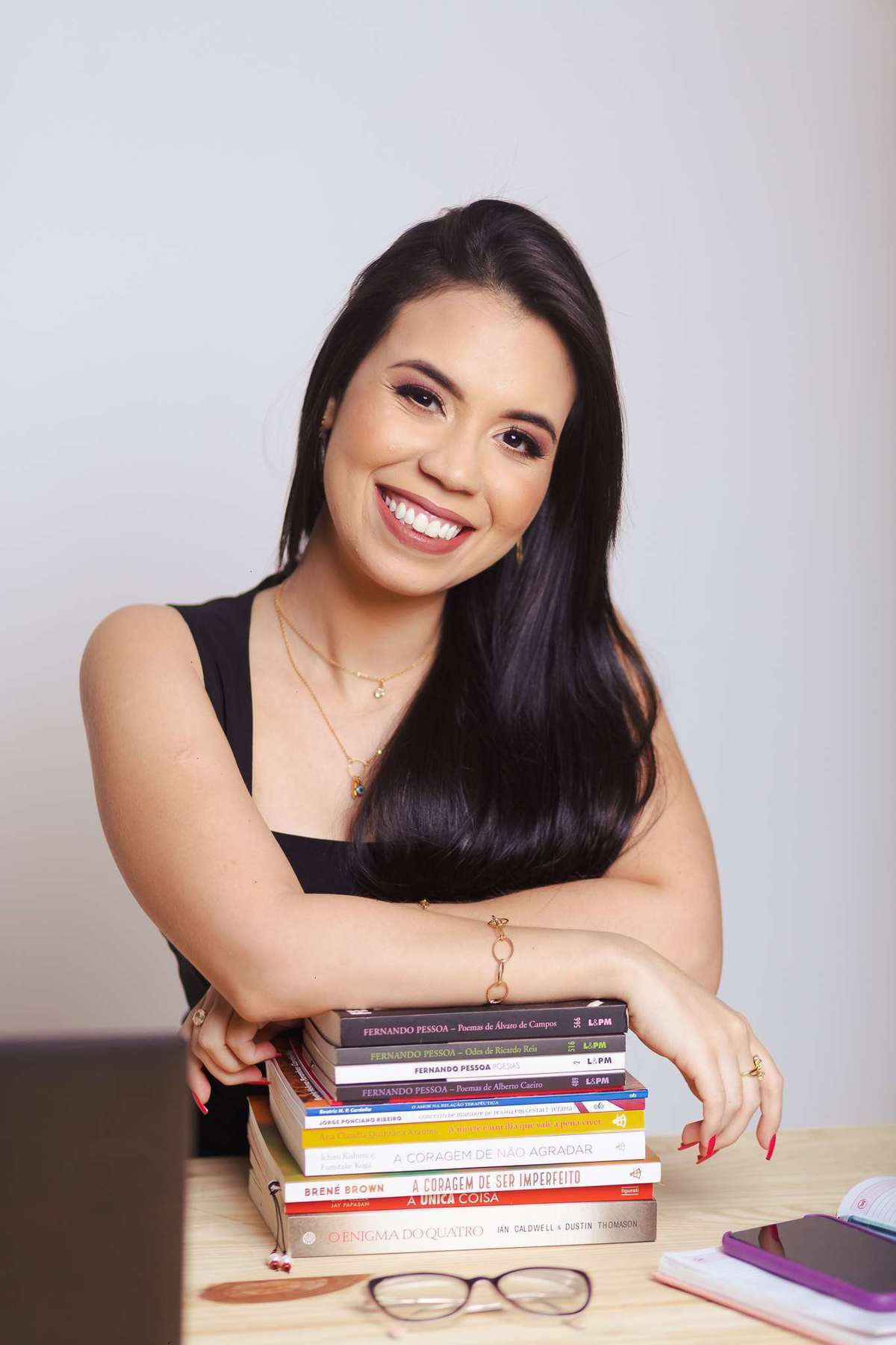 RETRATOS - Ensaio Corporativo Psi Larissa Soares - Casa da República (Cafeteria)