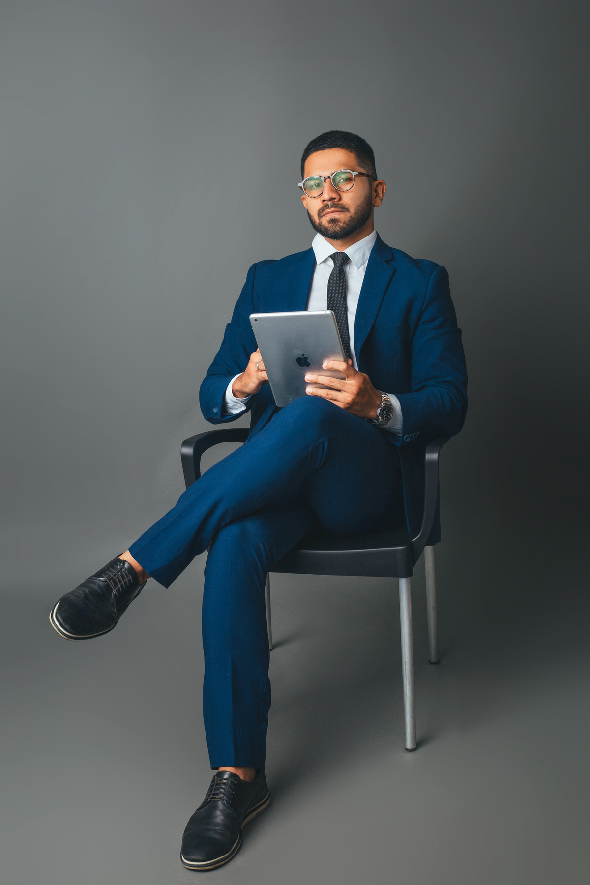 Ensaio Corporativo - Leonardo - Advogado - Nova Iguaçu