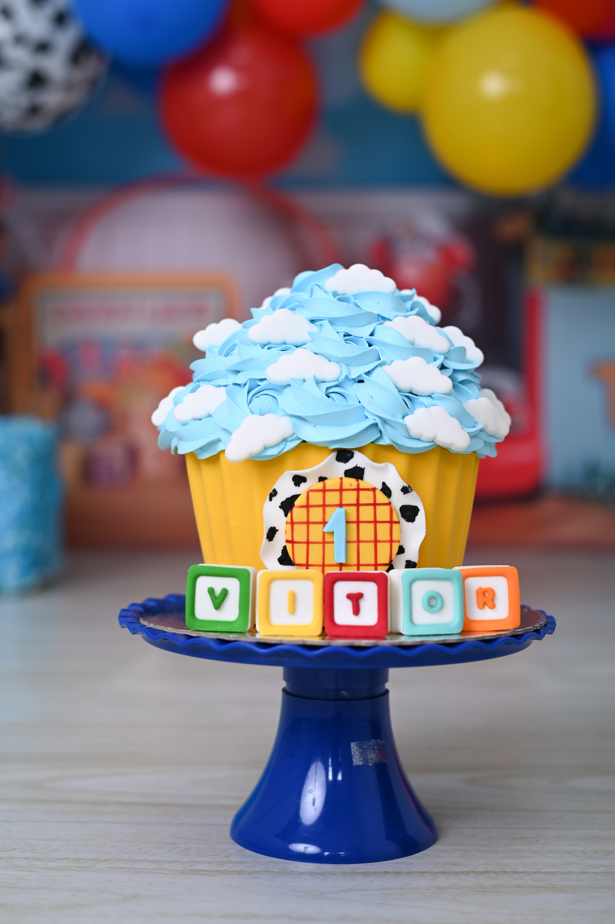 Smash the Cake - SMASH THE CAKE | VITOR - TOY SOTRY - Santo andré