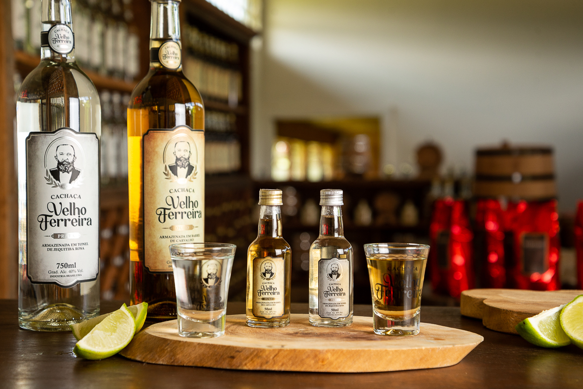 Gastronomia - Gourmet - série: Cachaças de Minas - Cachaça Velho ...