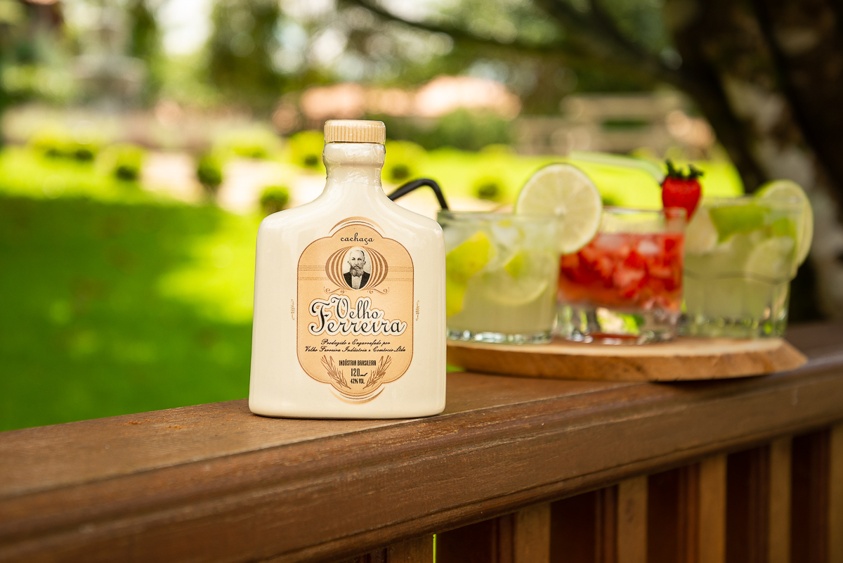 Gastronomia - Gourmet - série: Cachaças de Minas - Cachaça Velho ...
