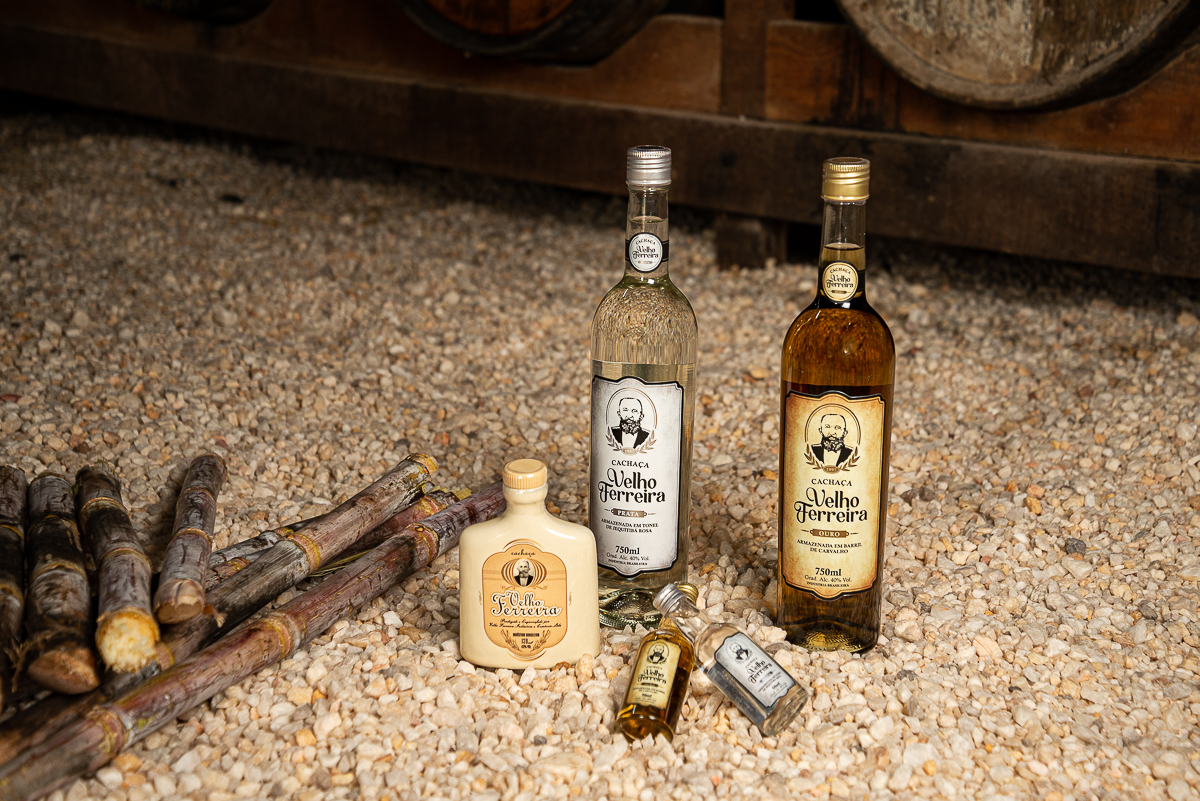 Gastronomia - Gourmet - série: Cachaças de Minas - Cachaça Velho ...