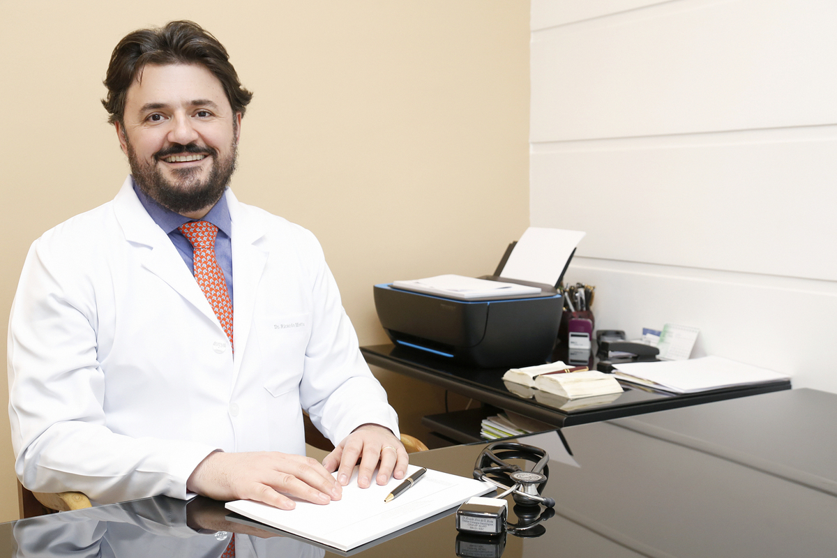 Corporativo - Dr. Ricardo Motta