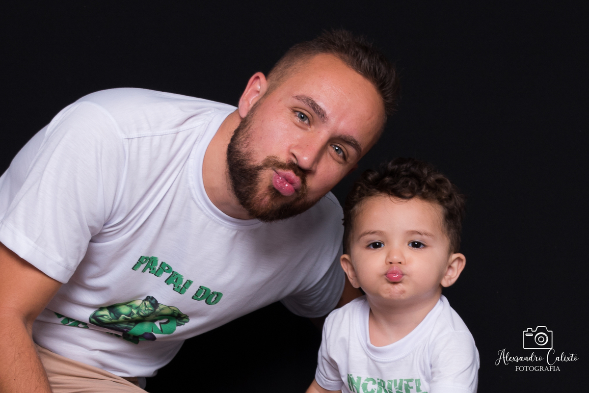 Mini Ensaios Infantis - Ensaio de 2 Anos - Miguel - Incrível Hulk